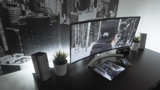 Best 43-inch Ultrawide Monitors